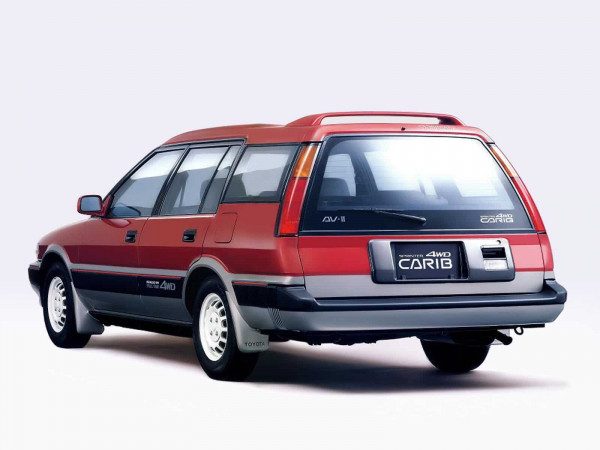 Toyota Sprinter Carib 1989 – photo Toyota | Auto Forever