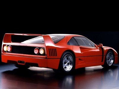 Ferrari F40 | Évolutions et caractéristiques | Auto Forever