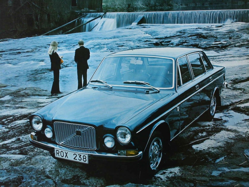 Volvo 164 1972-1973 vue AV – photo Volvo | Auto Forever