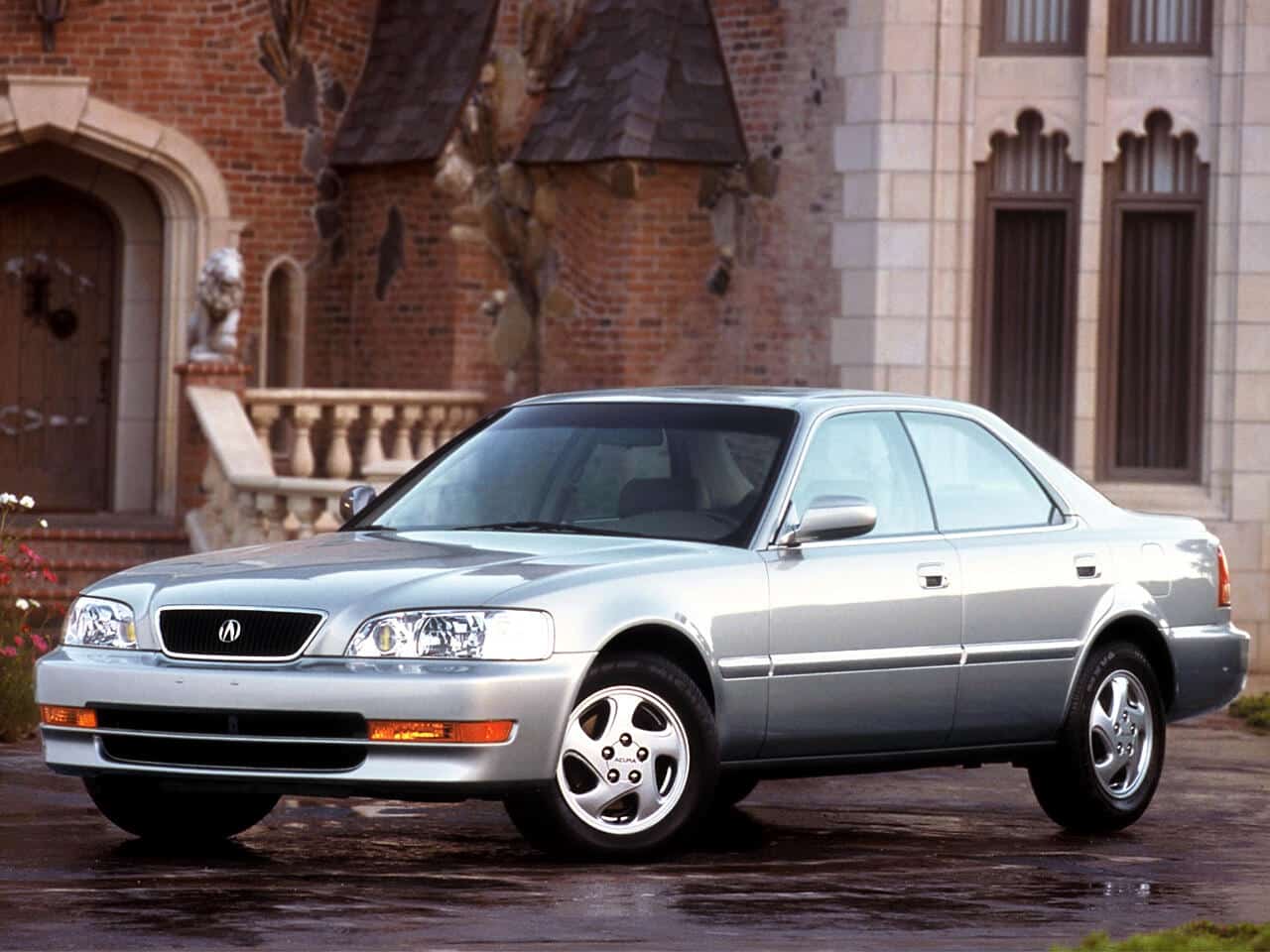 Acura TL 1G 1995-1998 | Évolutions et caractéristiques