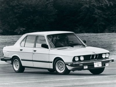 BMW E28 | Évolutions et caractéristiques | Auto Forever