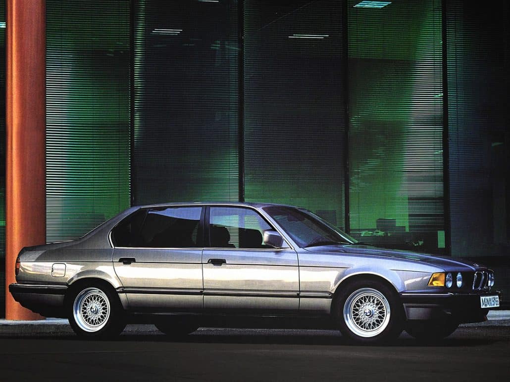 BMW Série 7 E32 | Évolutions et caractéristiques | Auto Forever