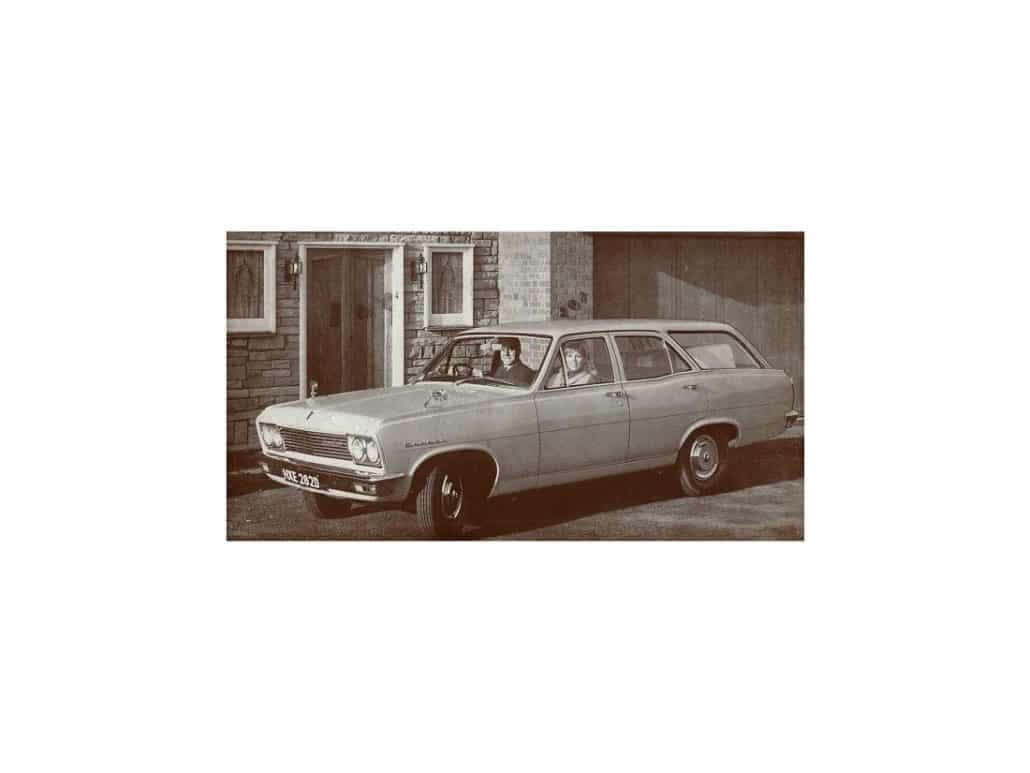 Vauxhall Cresta PC Estate | Caractéristiques | Auto Forever