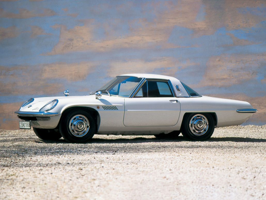 Mazda Cosmo Sport 110S | Évolutions & caractéristiques