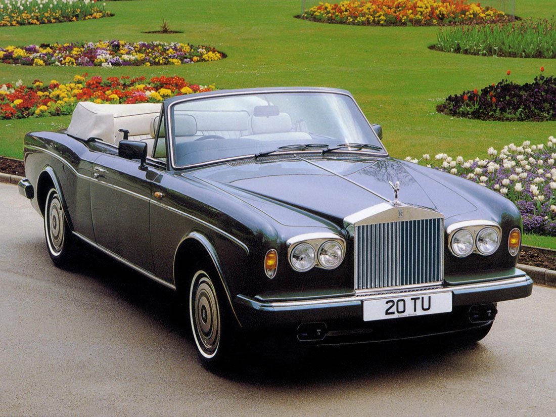 Rolls-Royce Corniche | Évolutions et caractéristiques | Auto Forever