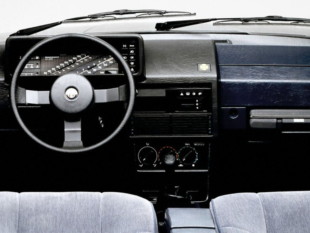 Alfa 90 | Évolutions et caractéristiques | Auto Forever