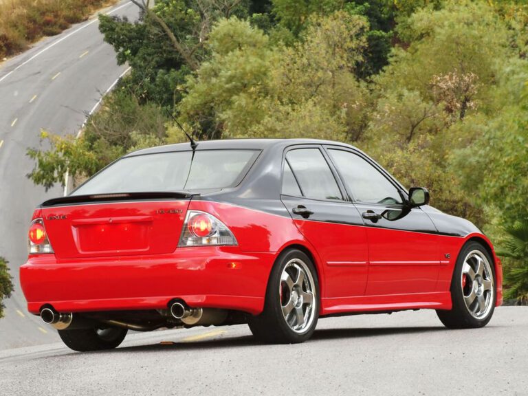 Lexus IS 200/300 | Évolutions et caractéristiques | Auto Forever
