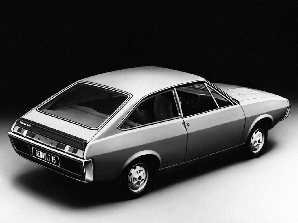 Renault 15 | Évolutions et caractéristiques | Auto Forever